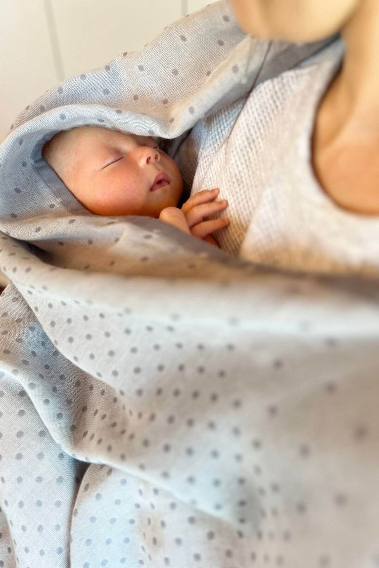 Maternity Clothing, Postpartum Clothes, and Nursing Bras – Simple Wishes